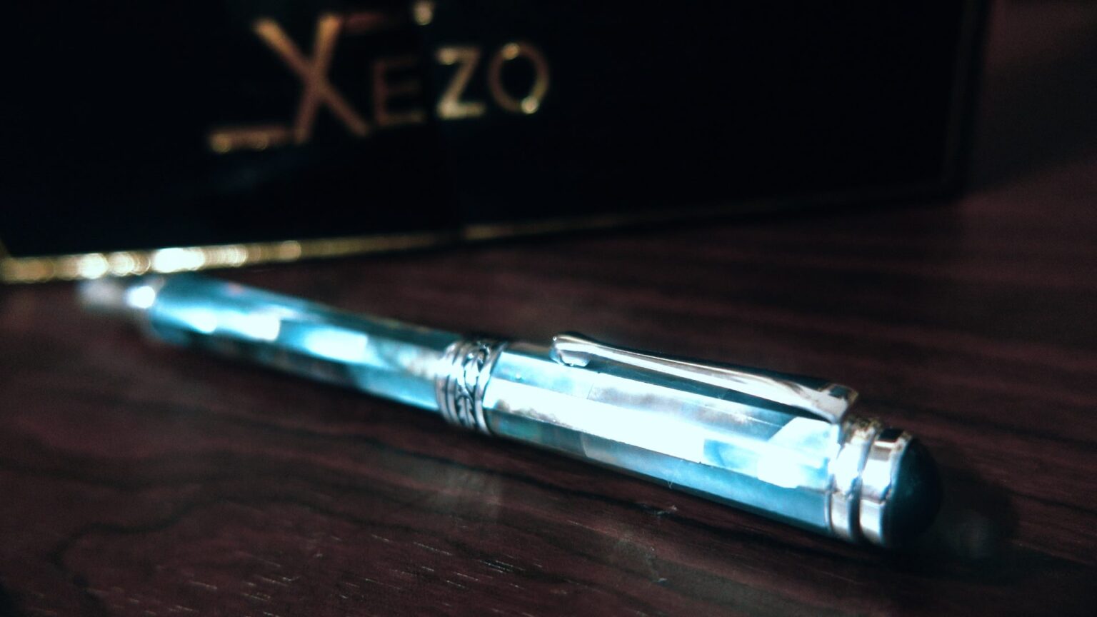 【XEZO】天然素材の美しい万年筆を開封レビュー Maestro Black Mother of Pearl - イラスト画材箱