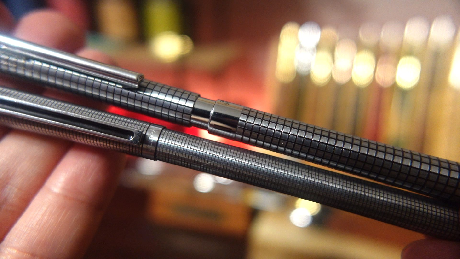 【シャーボX TF12】初代シャーボと限定復刻モデルを比較＆開封レビュー 数量限定 SHARBO X - イラスト画材箱