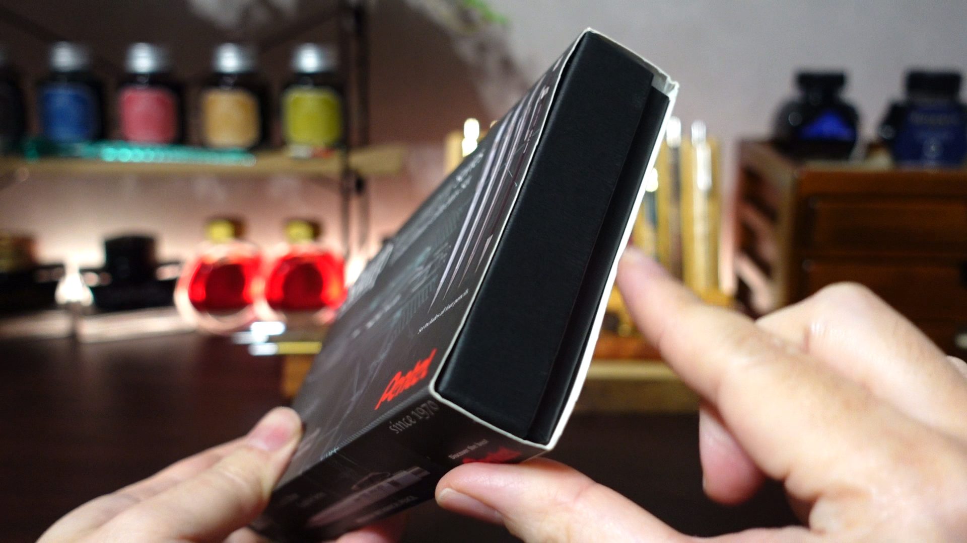 【P200系】海外限定 GRAPHITE BOXを開封レビュー シャーペン4本セット - イラスト画材箱