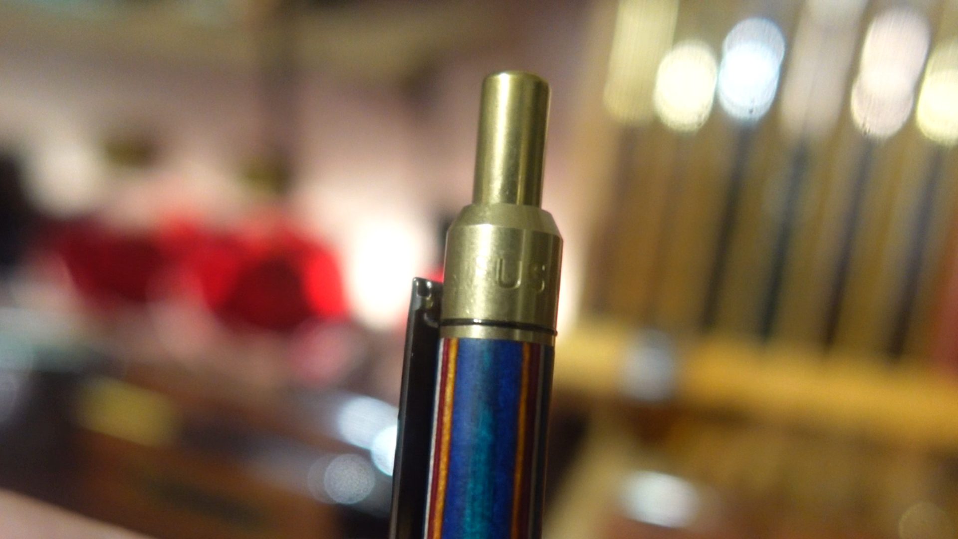 【IWI Fusion】Color wood 台湾生まれの木軸シャーペンを開封レビュー 新作 - イラスト画材箱