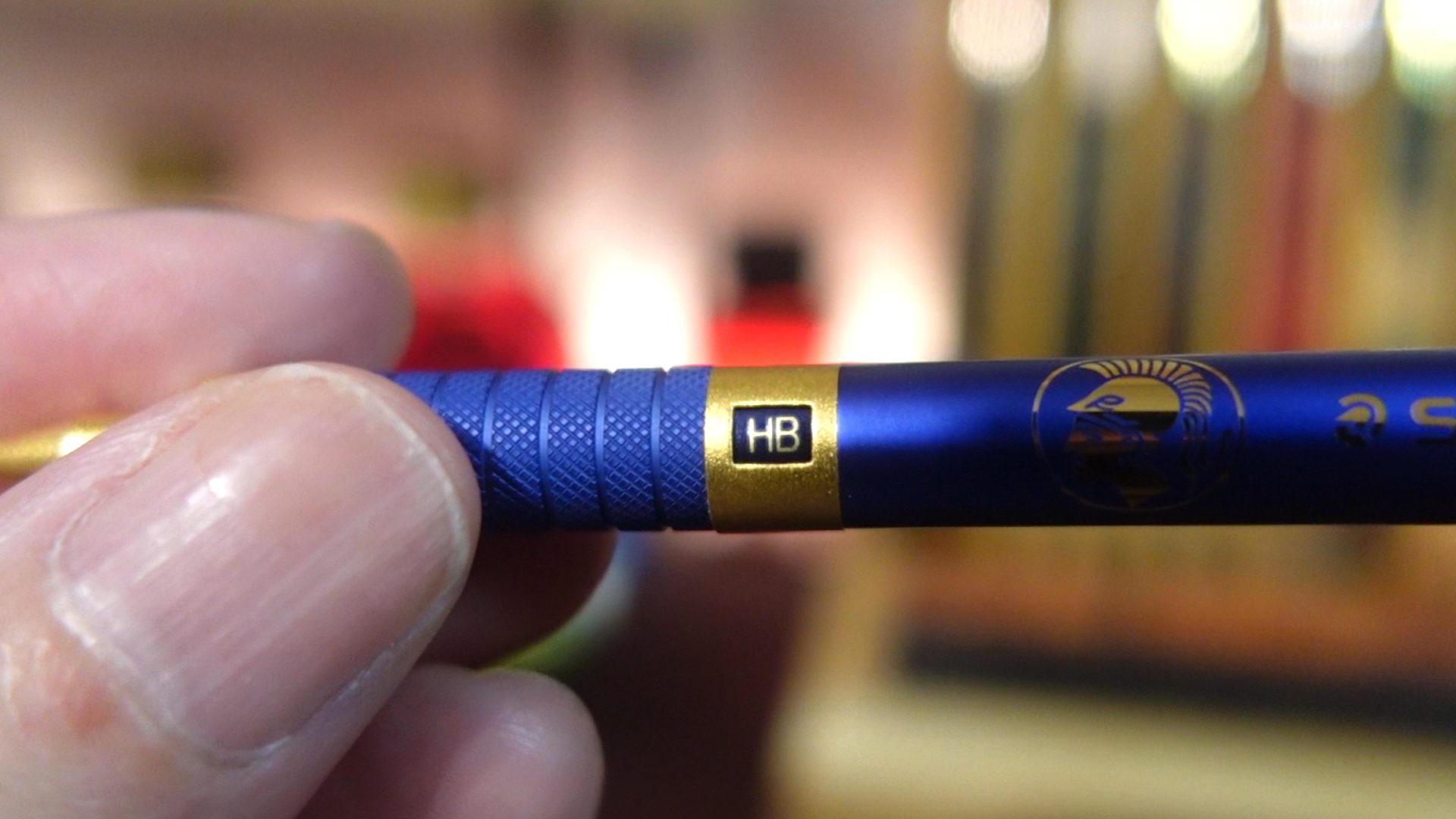 【ロイヤルブルー】STAEDTLER 92535 50年限定モデルを徹底レビュー - イラスト画材箱